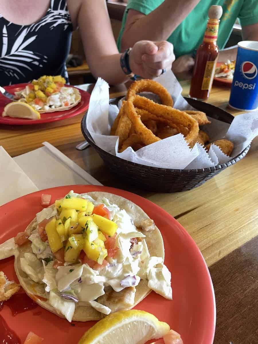 Where Locals Eat on Maui: 19 Hidden Gems and Must-Try Spots - Maui Trip ...